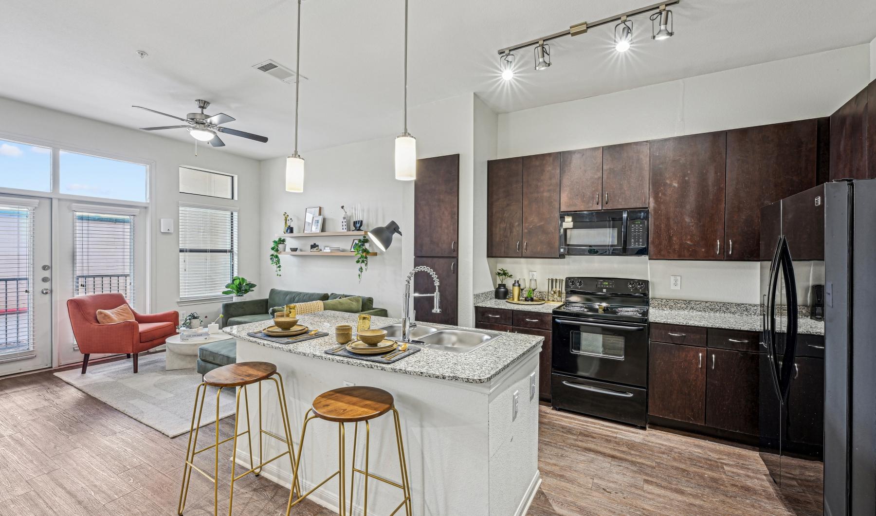 Houston apartments for rent | Haven at Main
